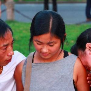 与亲生父母相认一年后，美籍华裔“断桥女孩”决定回到中国 ...-综合新闻-蒙城华人网-蒙特利尔第一中文网-www.sinoquebec.com
